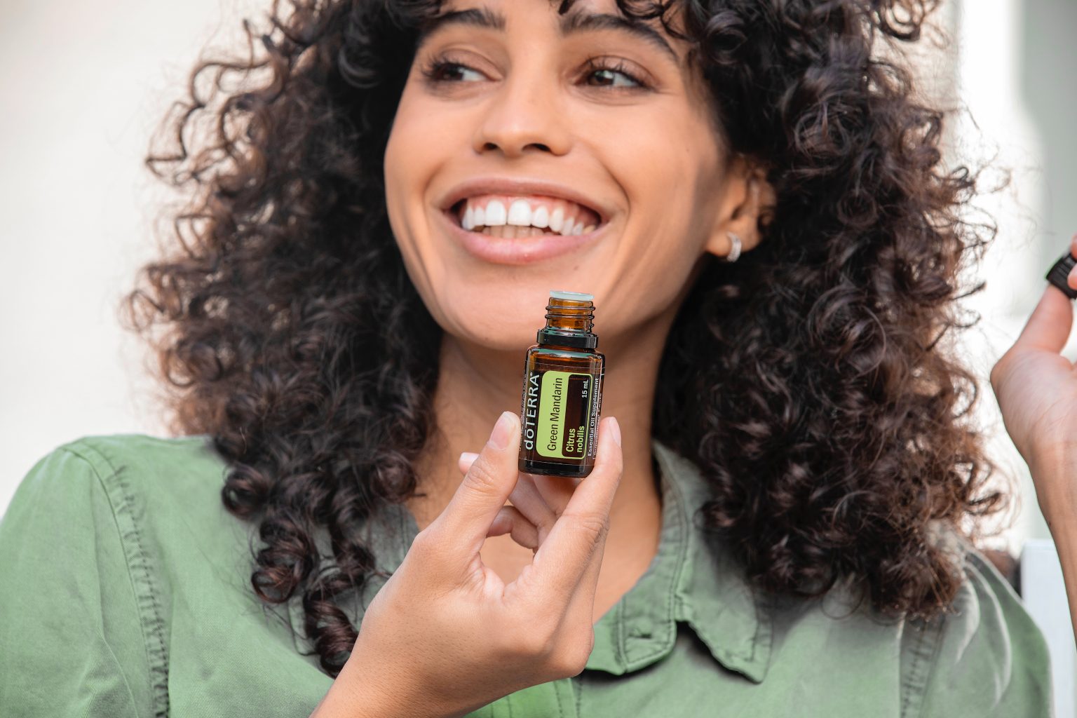 How Can Essential Oils Help With Emotions? - Kate Strong | Intuitive ...